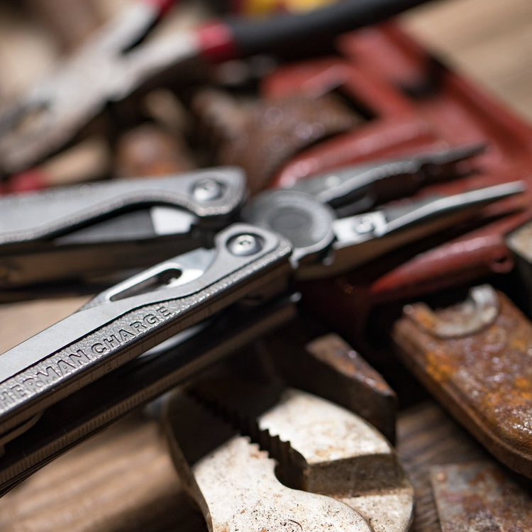 Shop Leatherman Tools by Size – Swiss Knife Shop